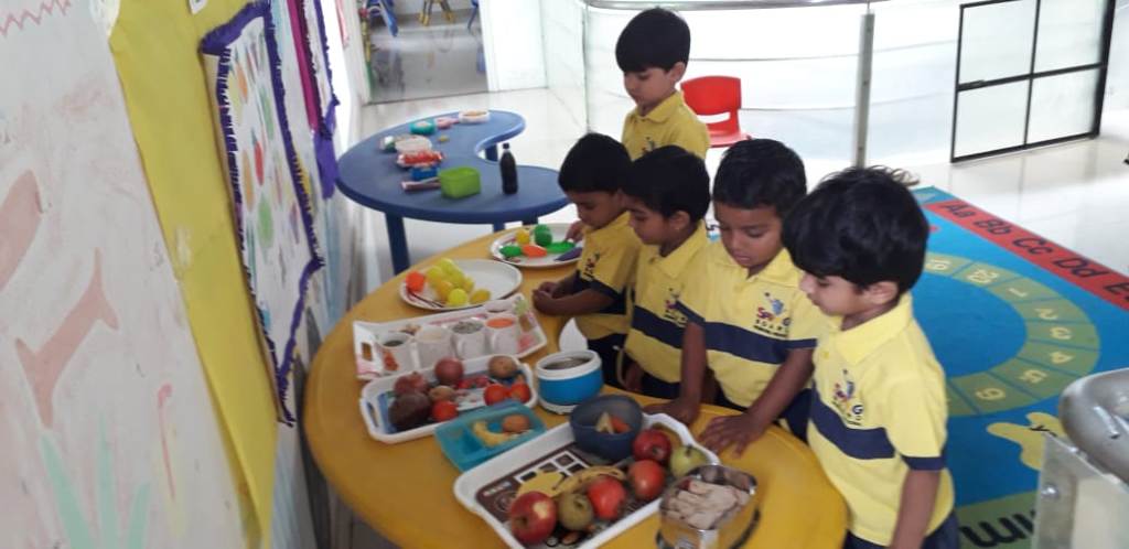 Eat-Healthy-vs-Junk-Food-at-Spring-Board-International-Preschool-and ...